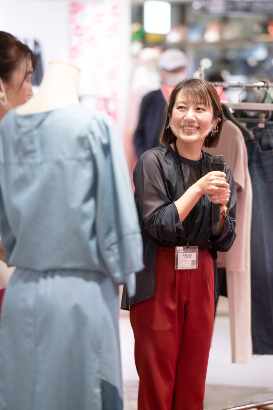 144cmの低身長に魅力に変え、Amazonベストセラー2冠達成！ | U150（アンダー150）小柄が魅力になる。